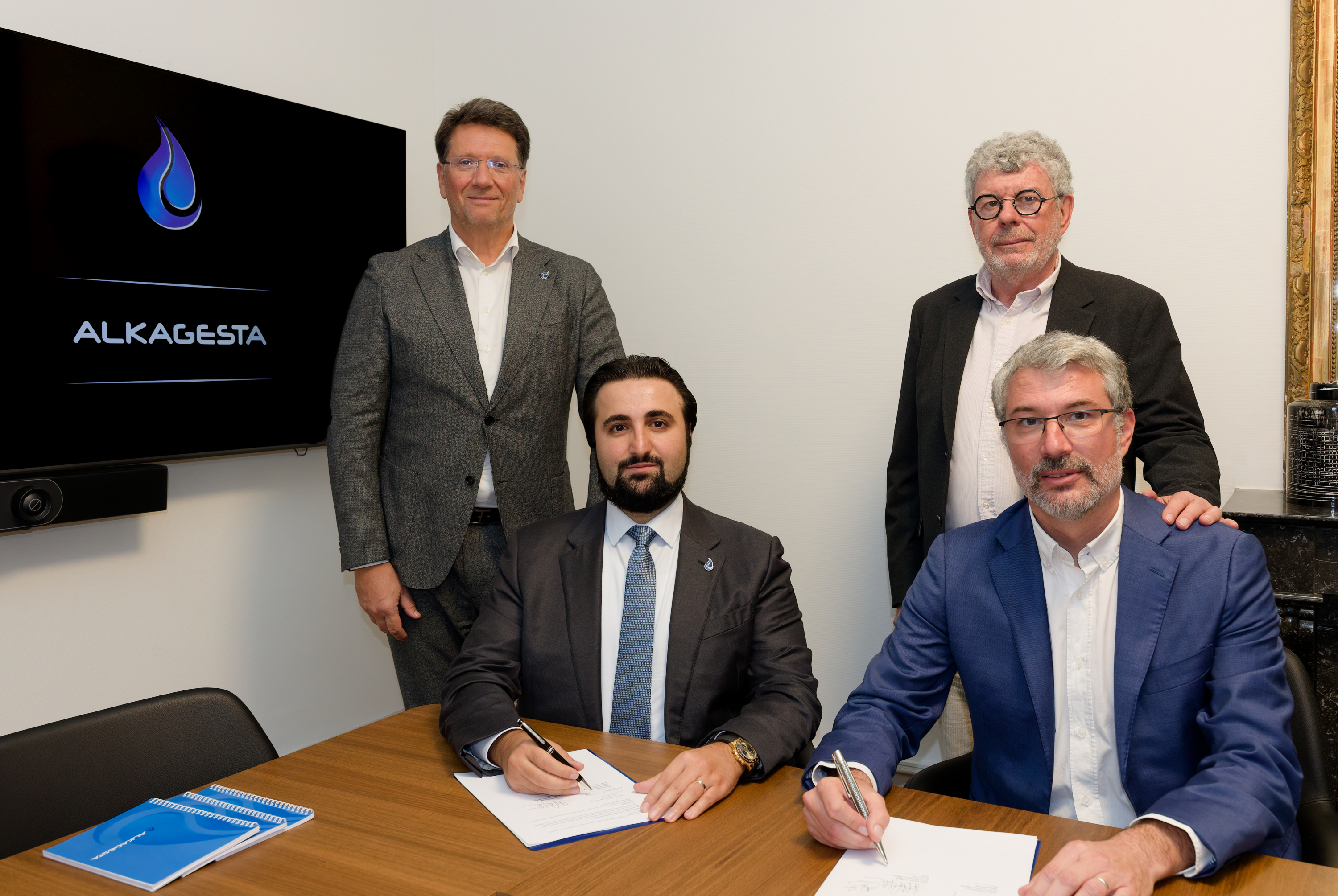Alkagesta expands into metals trading through strategic partnership ...