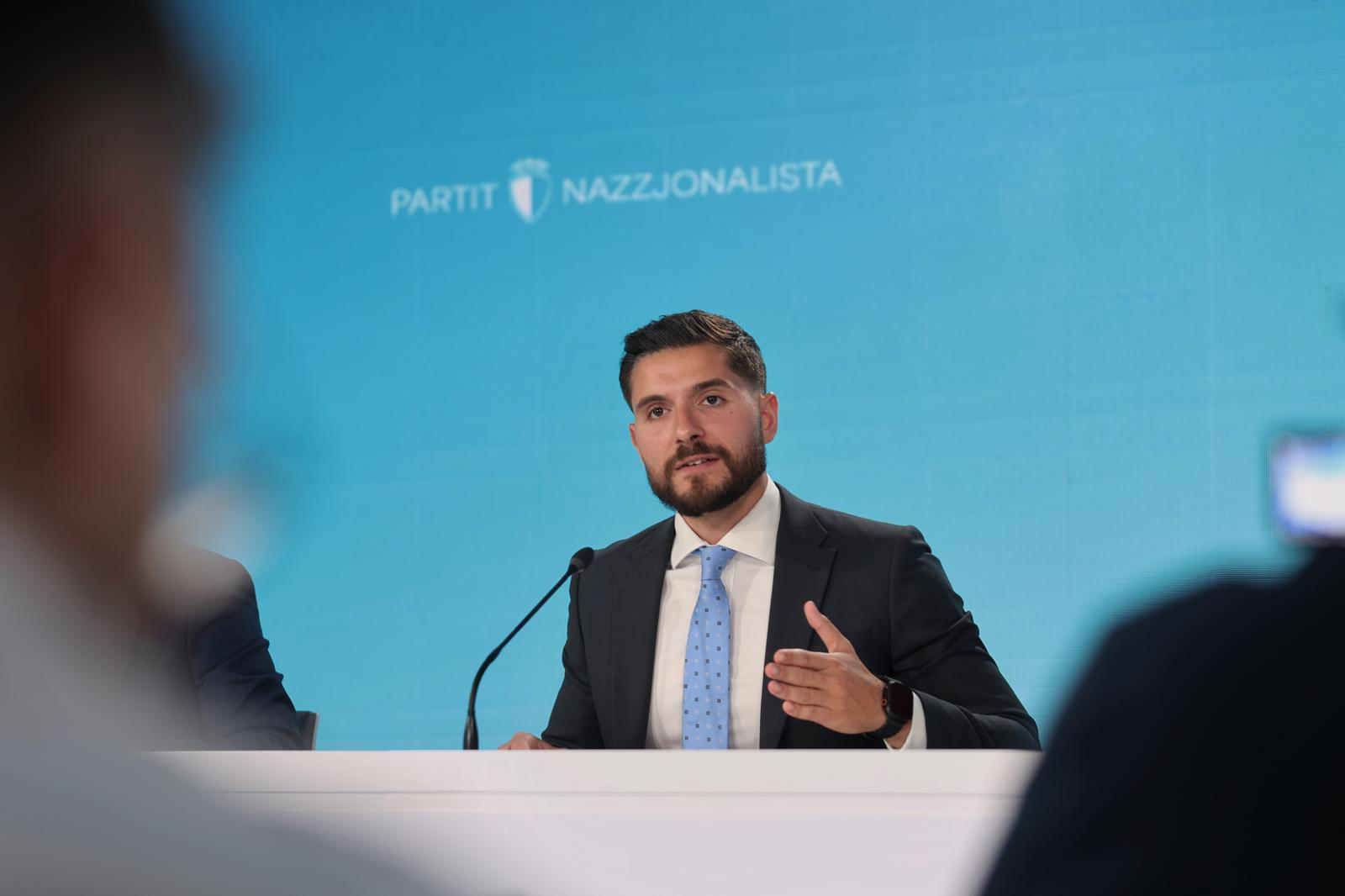Alex Borg pledges 15% tax rate for micro businesses