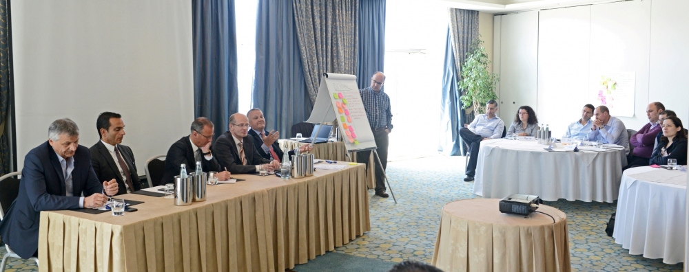 HSBC networking event focusses on leading people through change ...