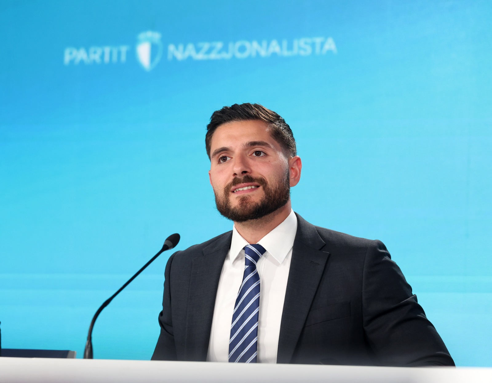 Second week: PN rebound, tax relief and fat cats