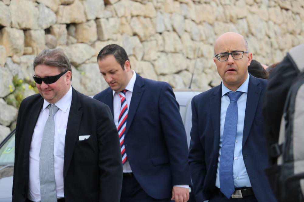 [SLIDESHOW] Murder suspects back on the scene of the crime where ...