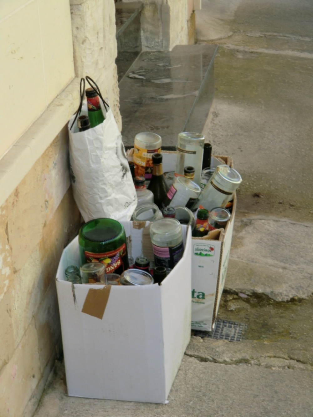 GreenPak registers record increase in glass collection in 2014 ...