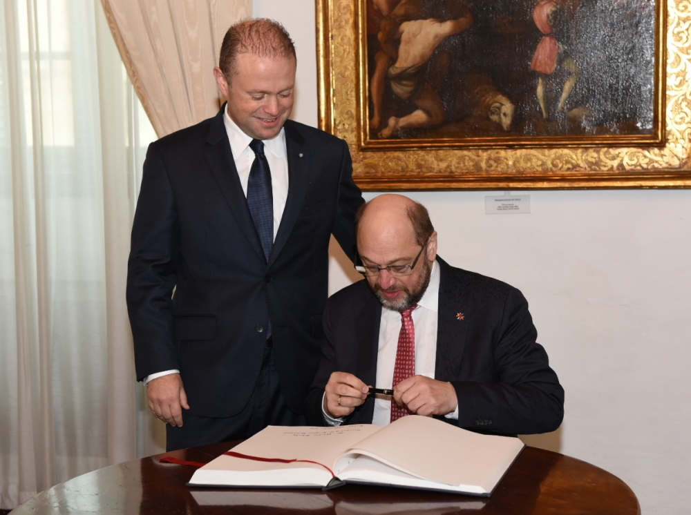 Malta's experience with refugees could help EU reach solution, Schulz ...