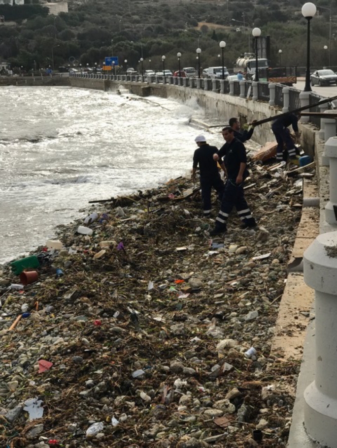 200 tonnes of debris and seaweed expected after powerful Malta storm
