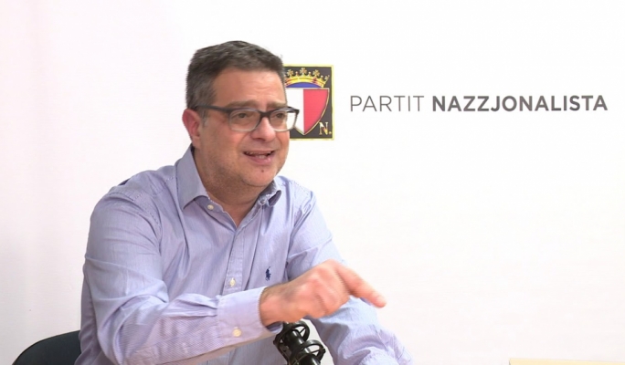 Police Commissioner’s resignation came too late, Delia says