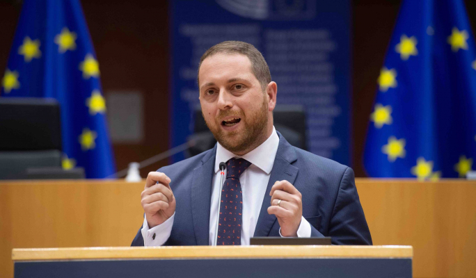 EP approves Agius Saliba’s reforms to strengthen consumer protections ...