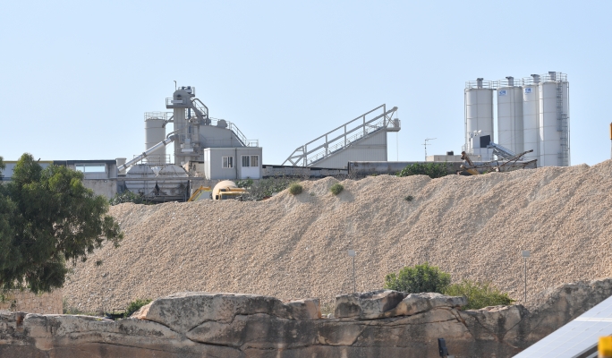 ERA unable to mitigate horrid smell coming from Iklin asphalt plant ...