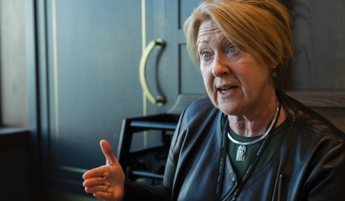 Why media portrayal of women matters | Brenda Murphy