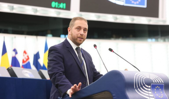 Labour MEP takes PN’s financial woes to the EPP