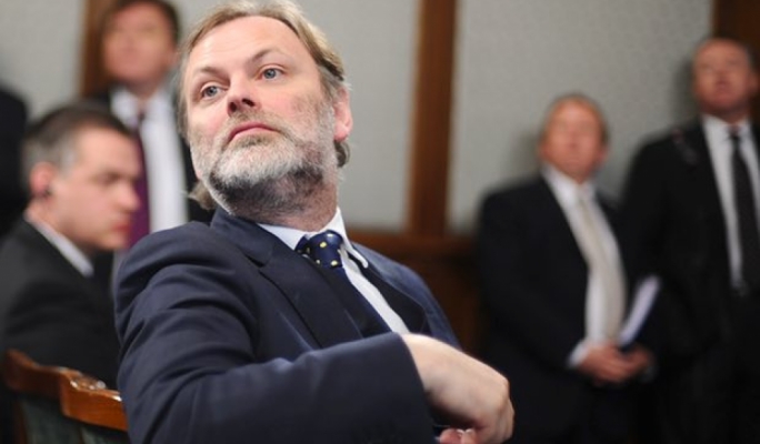 Senior diplomat Sir Tim Barrow named as UK’s new ambassador to EU