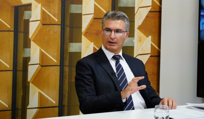 [WATCH] Carmelo Abela accuses Jason Azzopardi of ‘being in bed’ with ...