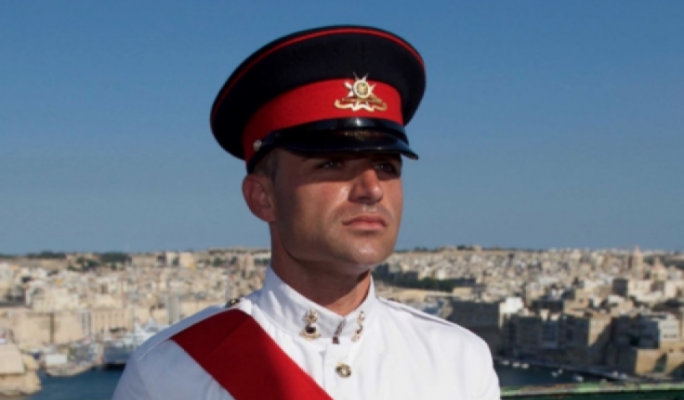 Police renew appeal for information on dead diver suspected of being ...