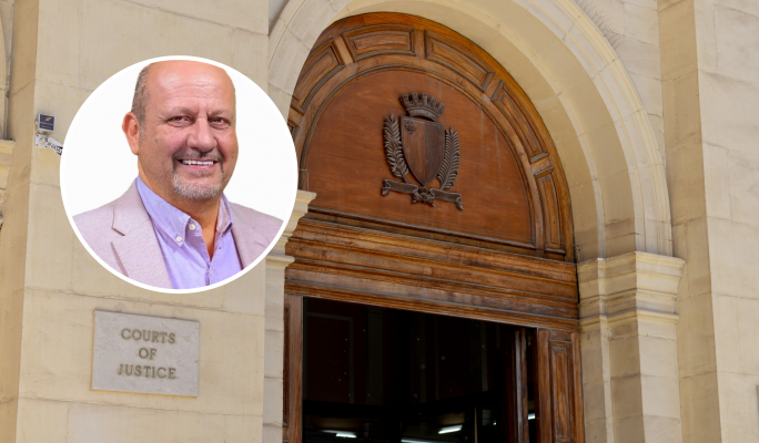 Simpatiċi star Hermann Bonaci spat and punched Facebook critic of his ...