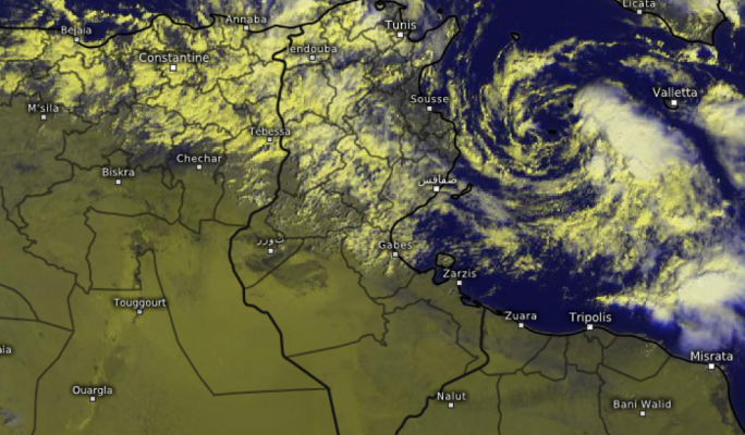 Rare Mediterranean storm around Sicily: no code red for Malta yet