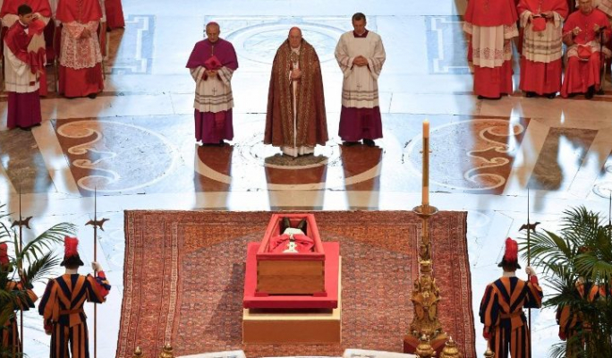 WATCH | Pope’s body transferred to St Peter’s Basilica as pilgrims ...