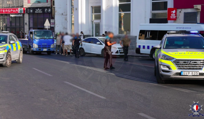 Police arrest 28 illegally residing in Malta